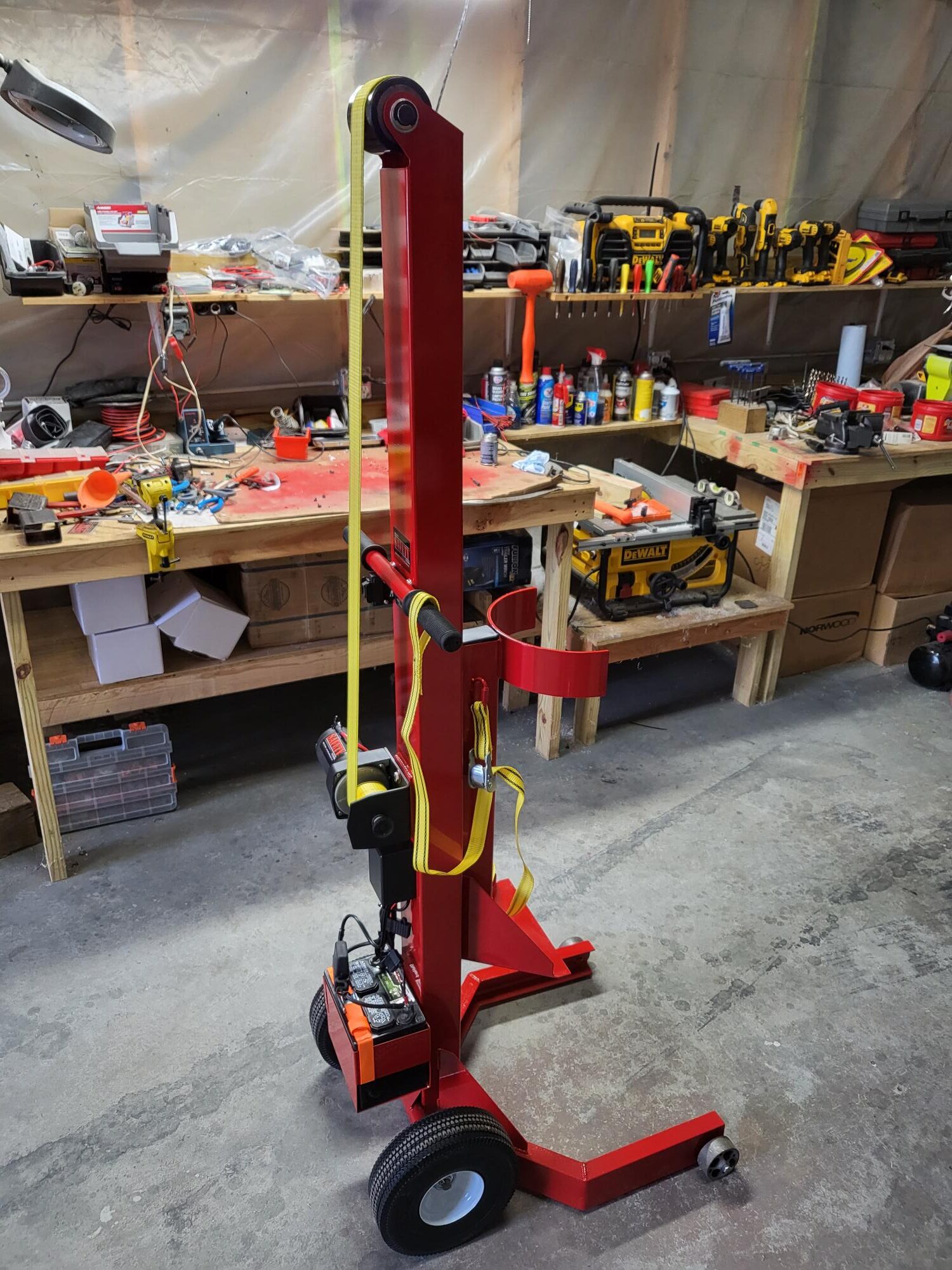 Tank Lifter 12 volt Compressed Gas Cylinder Handler TSS100-TL-12v ...