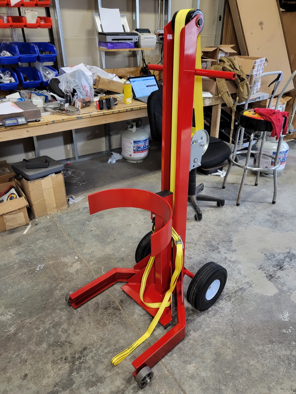 TANK LIFTER Compressed Gas Cylinder Handler TSS100-TL-M – Traffic ...